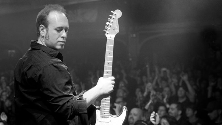 tim-theriault-bw-795-rev - Tupelo Music Hall